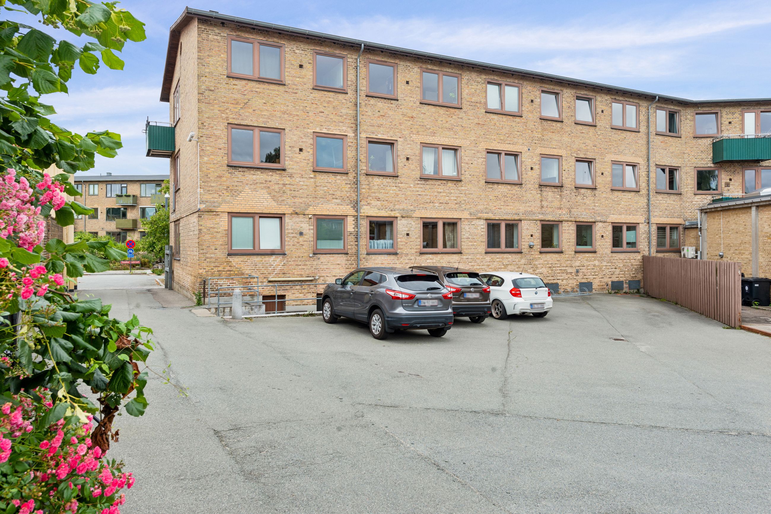 Damhus Boulevard 1, 1. th., 2610 Rødovre - Ejerlejlighed - Sagsnr. 26106899